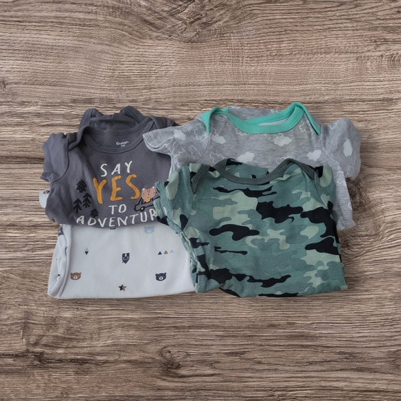 One Pieces | 1 Boys Onies Size 36 Months Short Sleves | Poshmark